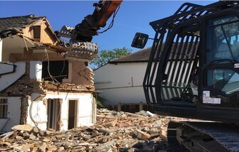 Confined Spaces Demolition - Robotic Demolition Equipment